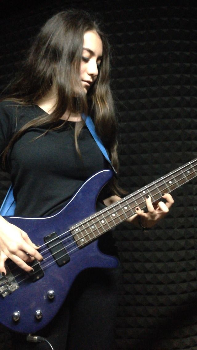 Bass Girls 16 Imágenes, Fotos, Wallpapers » LeadGuitar.Mx